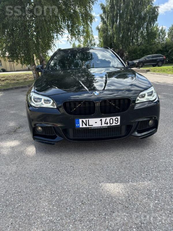 Black BMW 520 2011 in Riga, with an engine capacity of 2.00 L and mileage of 0 thousand km for 11500 €, photo 3 on AUTOMOTO.COM.LV