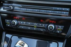 Черный БМВ 520 2011 в Каунас, объемом двигателя 2.00 л и пробегом 221 тыс. км за 8950 €, фото 23 на AUTOMOTO.COM.LV