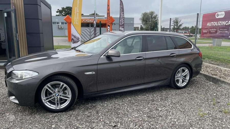 Black BMW 520 2011 in Marijampole, with an engine capacity of 2.00 L and mileage of 327 thousand km for 9900 €, photo 8 on AUTOMOTO.COM.LV