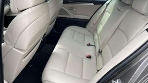 Black BMW 520 2011 in Marijampole, with an engine capacity of 2.00 L and mileage of 327 thousand km for 9900 €, photo 15 on AUTOMOTO.COM.LV