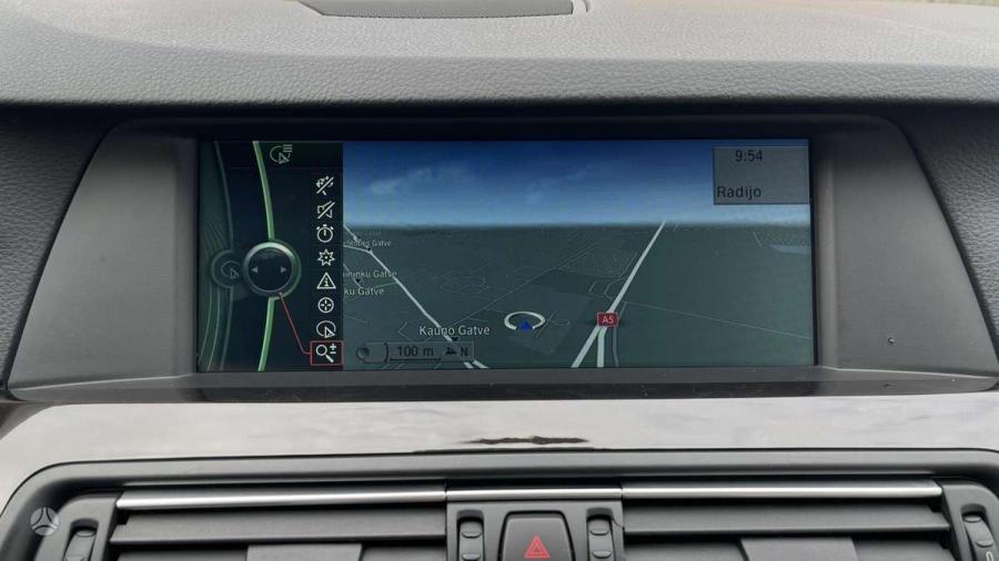 Black BMW 520 2011 in Marijampole, with an engine capacity of 2.00 L and mileage of 327 thousand km for 9900 €, photo 24 on AUTOMOTO.COM.LV