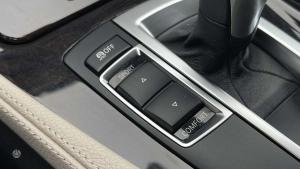 Black BMW 520 2011 in Marijampole, with an engine capacity of 2.00 L and mileage of 327 thousand km for 9900 €, photo 28 on AUTOMOTO.COM.LV