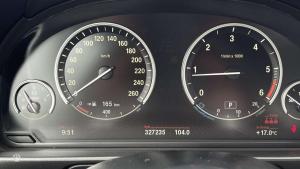 Black BMW 520 2011 in Marijampole, with an engine capacity of 2.00 L and mileage of 327 thousand km for 9900 €, photo 29 on AUTOMOTO.COM.LV