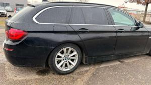 Melns BMW 520 2011 Kauņa, ar dzinēja tilpumu 2.00 L un nobraukumu 299 tūkst. km par 4399 €, foto 7 vietnē AUTOMOTO.COM.LV