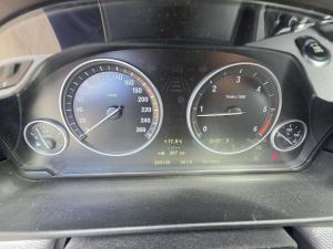 Black BMW 520 2011 in Kaunas, with an engine capacity of 2.00 L and mileage of 289 thousand km for 7888 €, photo 7 on AUTOMOTO.COM.LV