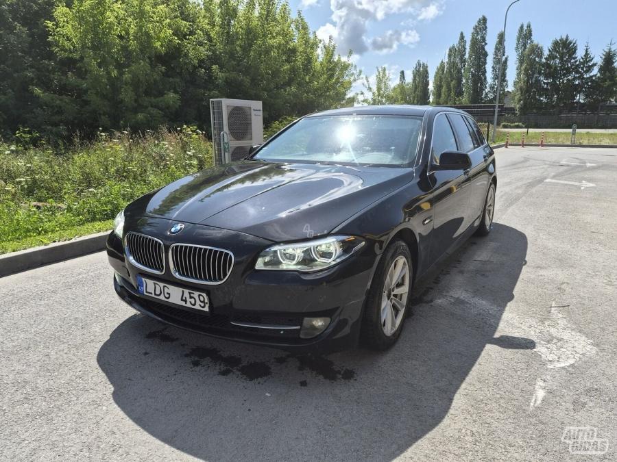 Черный БМВ 520 2011 в Кретинга, объемом двигателя 2.00 л и пробегом 402 тыс. км за 4500 €, фото 1 на AUTOMOTO.COM.LV