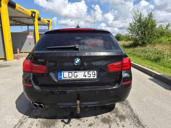 Melns BMW 520 2011 Kretinga, ar dzinēja tilpumu 2.00 L un nobraukumu 402 tūkst. km par 4500 €, foto 5 vietnē AUTOMOTO.COM.LV