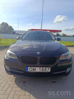 Melns BMW 520 2011 Rīga, ar dzinēja tilpumu 2.00 L un nobraukumu 340 tūkst. km par 5650 €, foto 10 vietnē AUTOMOTO.COM.LV