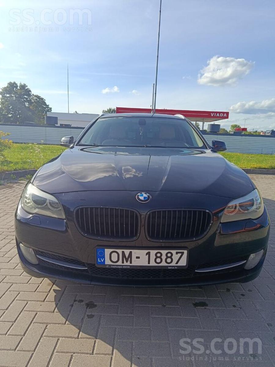 Melns BMW 520 2011 Rīga, ar dzinēja tilpumu 2.00 L un nobraukumu 340 tūkst. km par 5650 €, foto 10 vietnē AUTOMOTO.COM.LV