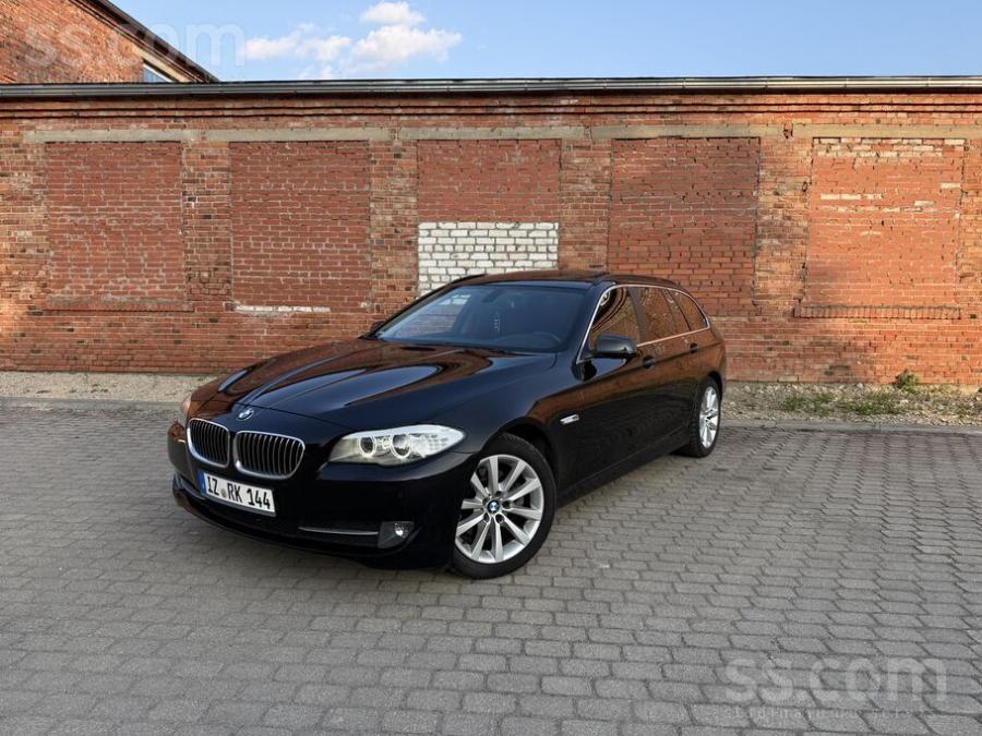 Black BMW 520 2011 in Cesis, with an engine capacity of 2.00 L and mileage of 280 thousand km for 8250 €, photo 4 on AUTOMOTO.COM.LV
