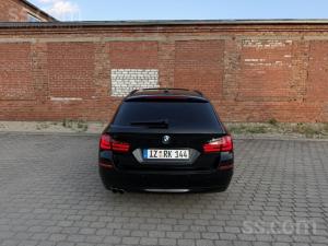 Black BMW 520 2011 in Cesis, with an engine capacity of 2.00 L and mileage of 280 thousand km for 8250 €, photo 6 on AUTOMOTO.COM.LV