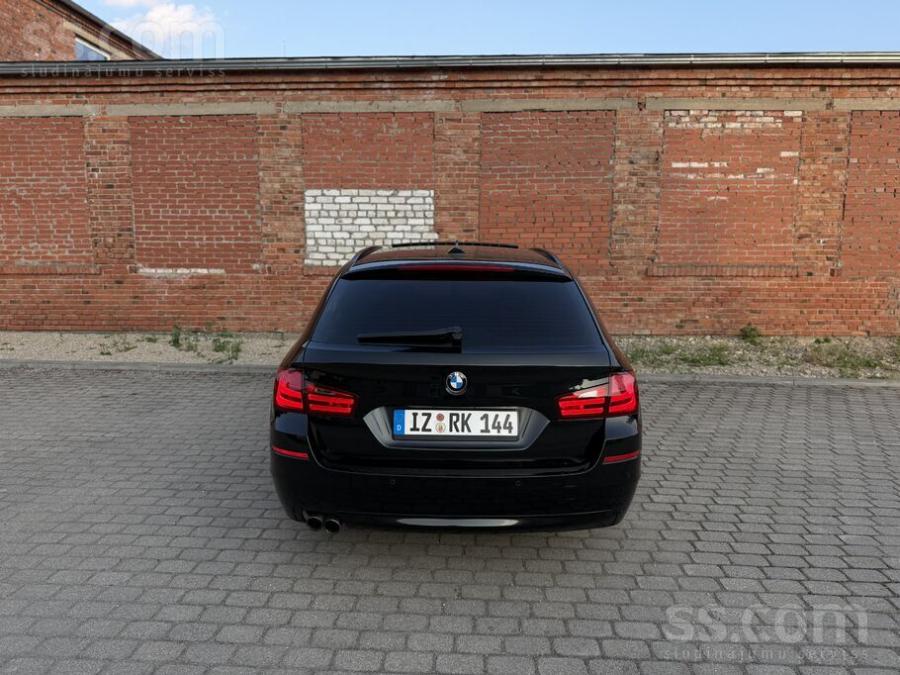 Black BMW 520 2011 in Cesis, with an engine capacity of 2.00 L and mileage of 280 thousand km for 8250 €, photo 6 on AUTOMOTO.COM.LV