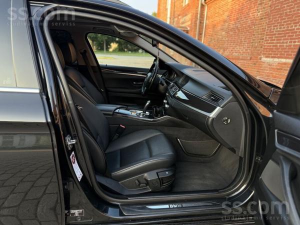 Black BMW 520 2011 in Cesis, with an engine capacity of 2.00 L and mileage of 280 thousand km for 8250 €, photo 9 on AUTOMOTO.COM.LV