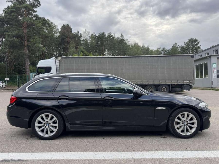 Black BMW 520 2011 in Druskininkai, with an engine capacity of 2.00 L and mileage of 309 thousand km for 6600 €, photo 5 on AUTOMOTO.COM.LV