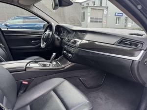 Black BMW 520 2011 in Druskininkai, with an engine capacity of 2.00 L and mileage of 309 thousand km for 6600 €, photo 13 on AUTOMOTO.COM.LV