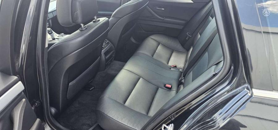 Melns BMW 520 2011 Kauņa, ar dzinēja tilpumu 2.00 L un nobraukumu 262 tūkst. km par 8950 €, foto 9 vietnē AUTOMOTO.COM.LV