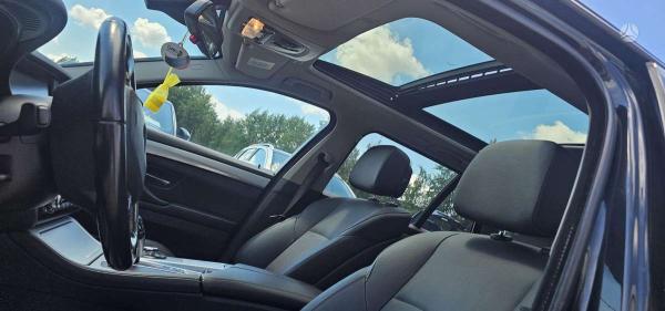 Black BMW 520 2011 in Kaunas, with an engine capacity of 2.00 L and mileage of 262 thousand km for 8950 €, photo 9 on AUTOMOTO.COM.LV
