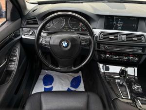 Black BMW 520 2011 in Kretinga, with an engine capacity of 2.00 L and mileage of 352 thousand km for 7800 €, photo 12 on AUTOMOTO.COM.LV