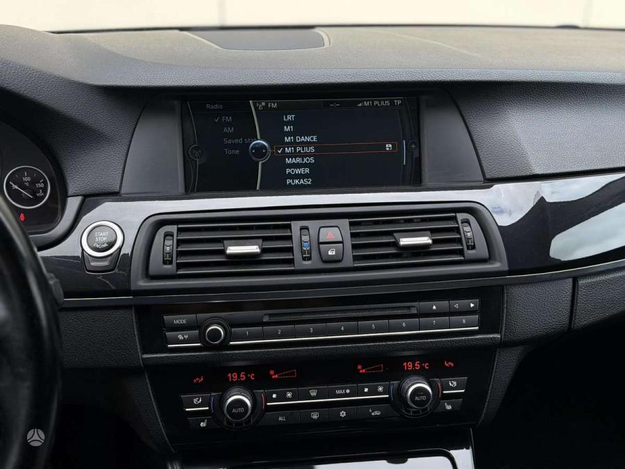 Black BMW 520 2011 in Kretinga, with an engine capacity of 2.00 L and mileage of 352 thousand km for 7800 €, photo 14 on AUTOMOTO.COM.LV