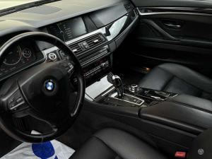 Black BMW 520 2011 in Kretinga, with an engine capacity of 2.00 L and mileage of 352 thousand km for 7800 €, photo 18 on AUTOMOTO.COM.LV