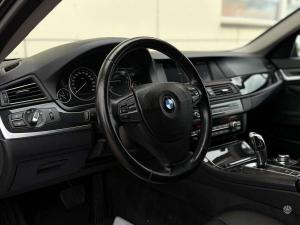 Black BMW 520 2011 in Kretinga, with an engine capacity of 2.00 L and mileage of 352 thousand km for 7800 €, photo 20 on AUTOMOTO.COM.LV