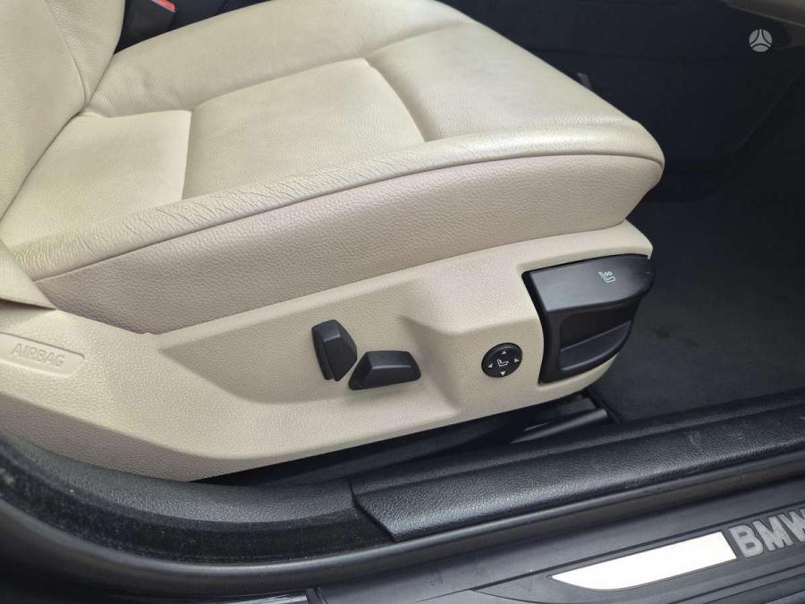 Melns BMW 520 2011 Utena, ar dzinēja tilpumu 2.00 L un nobraukumu 268 tūkst. km par 6750 €, foto 15 vietnē AUTOMOTO.COM.LV