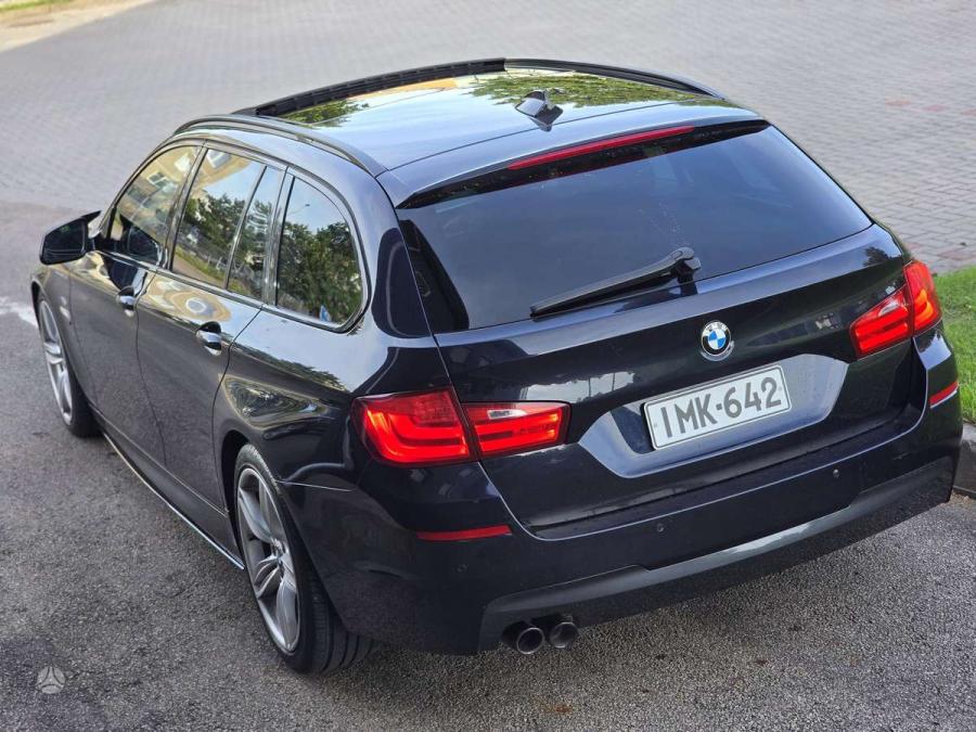 Black BMW 520 2011 in Radviliskis, with an engine capacity of 2.00 L and mileage of 278 thousand km for 8800 €, photo 6 on AUTOMOTO.COM.LV