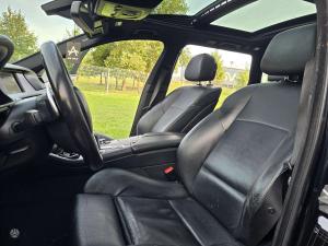 Black BMW 520 2011 in Radviliskis, with an engine capacity of 2.00 L and mileage of 278 thousand km for 8800 €, photo 9 on AUTOMOTO.COM.LV
