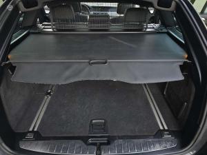 Black BMW 520 2011 in Radviliskis, with an engine capacity of 2.00 L and mileage of 278 thousand km for 8800 €, photo 13 on AUTOMOTO.COM.LV