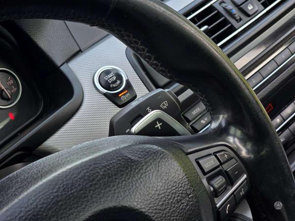 Black BMW 520 2011 in Radviliskis, with an engine capacity of 2.00 L and mileage of 278 thousand km for 8800 €, photo 10 on AUTOMOTO.COM.LV
