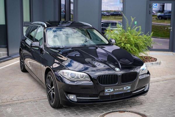 Black BMW 520 2011 in Kaunas, with an engine capacity of 2.00 L and mileage of 284 thousand km for 7550 €, photo 3 on AUTOMOTO.COM.LV