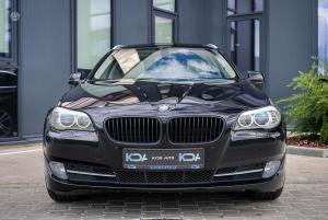 Black BMW 520 2011 in Kaunas, with an engine capacity of 2.00 L and mileage of 284 thousand km for 7550 €, photo 5 on AUTOMOTO.COM.LV