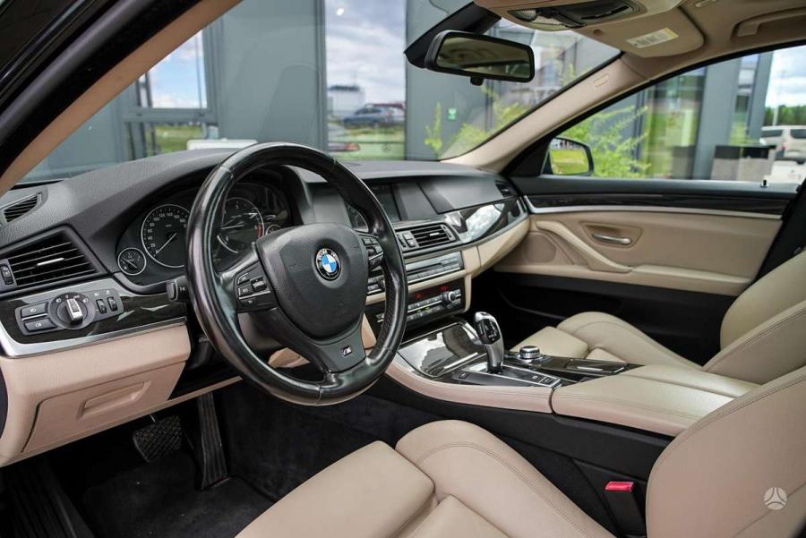 Black BMW 520 2011 in Kaunas, with an engine capacity of 2.00 L and mileage of 284 thousand km for 7550 €, photo 24 on AUTOMOTO.COM.LV