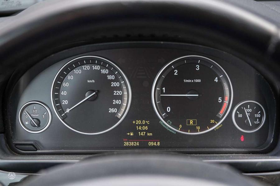 Black BMW 520 2011 in Kaunas, with an engine capacity of 2.00 L and mileage of 284 thousand km for 7550 €, photo 27 on AUTOMOTO.COM.LV