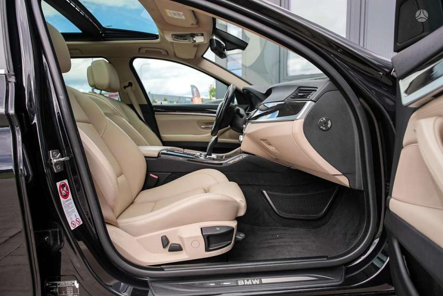 Black BMW 520 2011 in Kaunas, with an engine capacity of 2.00 L and mileage of 284 thousand km for 7550 €, photo 36 on AUTOMOTO.COM.LV