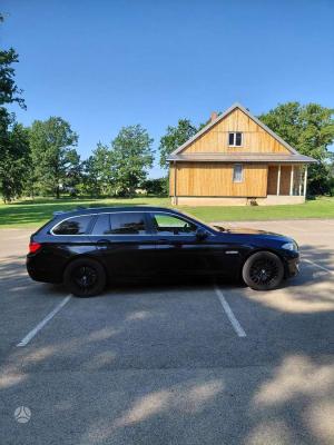 Black BMW 520 2011 in Marijampole, with an engine capacity of 2.00 L and mileage of 329 thousand km for 6600 €, photo 3 on AUTOMOTO.COM.LV