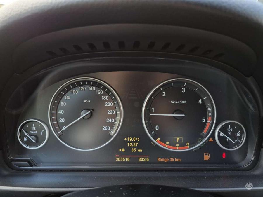 Черный БМВ 520 2011 в Утена, объемом двигателя 2.00 л и пробегом 300 тыс. км за 6490 €, фото 16 на AUTOMOTO.COM.LV