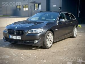 Melns BMW 520 2011 Rīga, ar dzinēja tilpumu 2.00 L un nobraukumu 301 tūkst. km par 7800 €, foto 3 vietnē AUTOMOTO.COM.LV