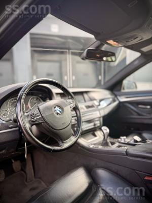 Melns BMW 520 2011 Rīga, ar dzinēja tilpumu 2.00 L un nobraukumu 301 tūkst. km par 7800 €, foto 15 vietnē AUTOMOTO.COM.LV