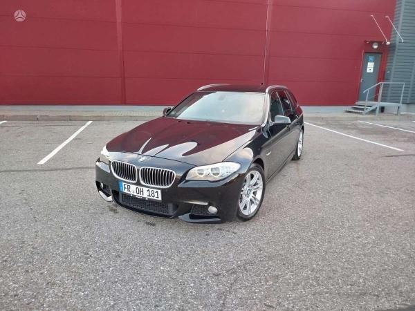 Black BMW 520 2011 in Kaunas, with an engine capacity of 2.00 L and mileage of 341 thousand km for 7999 €, photo 8 on AUTOMOTO.COM.LV