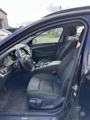 Melns BMW 520 2011 Šauļi, ar dzinēja tilpumu 2.00 L un nobraukumu 217 tūkst. km par 3650 €, foto 11 vietnē AUTOMOTO.COM.LV