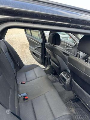 Melns BMW 520 2011 Šauļi, ar dzinēja tilpumu 2.00 L un nobraukumu 217 tūkst. km par 3650 €, foto 16 vietnē AUTOMOTO.COM.LV