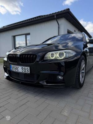Black BMW 520 2011 in Kaunas, with an engine capacity of 2.00 L and mileage of 326 thousand km for 10000 €, photo 6 on AUTOMOTO.COM.LV