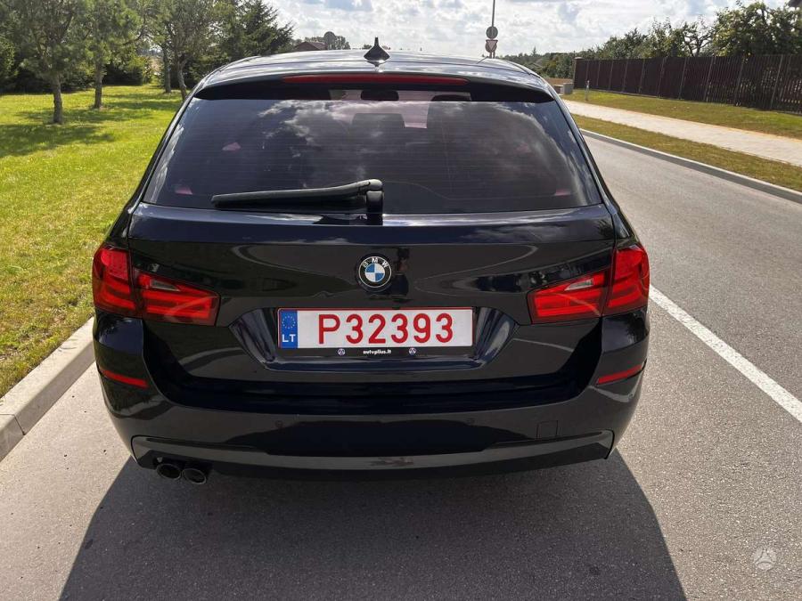Black BMW 520 2011 in Vilkaviskis, with an engine capacity of 2.00 L and mileage of 300 thousand km for 8200 €, photo 6 on AUTOMOTO.COM.LV