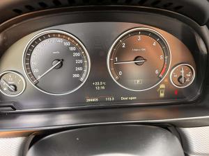 Black BMW 520 2011 in Vilkaviskis, with an engine capacity of 2.00 L and mileage of 300 thousand km for 8200 €, photo 12 on AUTOMOTO.COM.LV