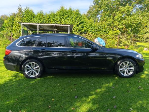 Black BMW 520 2011 in Vilnius, with an engine capacity of 2.00 L and mileage of 322 thousand km for 6999 €, photo 9 on AUTOMOTO.COM.LV