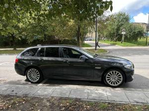 Black BMW 520 2011 in Vilnius, with an engine capacity of 2.00 L and mileage of 340 thousand km for 4100 €, photo 4 on AUTOMOTO.COM.LV