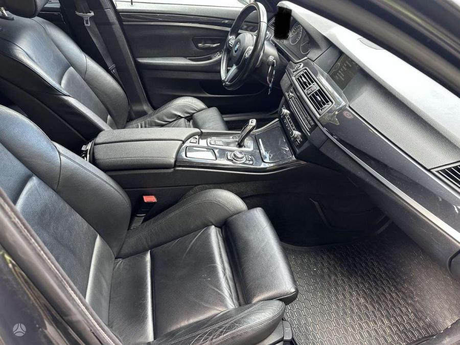 Black BMW 520 2011 in Vilnius, with an engine capacity of 2.00 L and mileage of 340 thousand km for 4100 €, photo 8 on AUTOMOTO.COM.LV