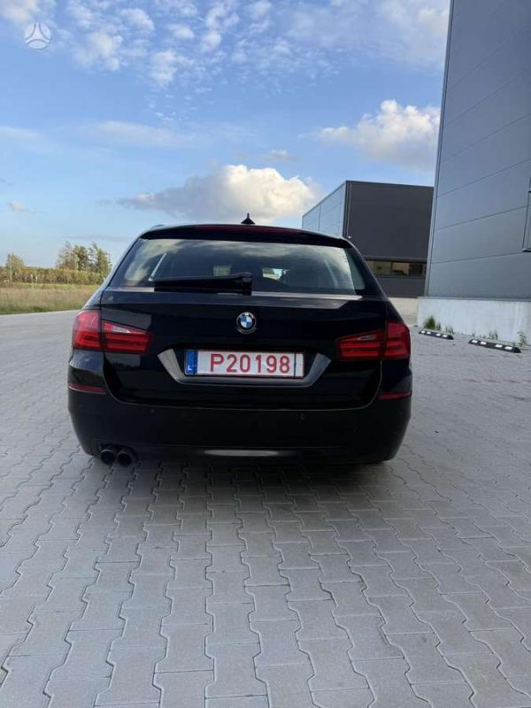 Melns BMW 520 2011 Šauļi, ar dzinēja tilpumu 2.00 L un nobraukumu 291 tūkst. km par 7200 €, foto 10 vietnē AUTOMOTO.COM.LV