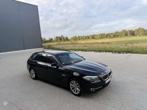 Melns BMW 520 2011 Šauļi, ar dzinēja tilpumu 2.00 L un nobraukumu 291 tūkst. km par 7200 €, foto 15 vietnē AUTOMOTO.COM.LV